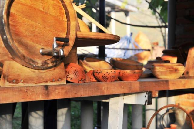 ETHNIC GEORGIANS IN TURKEY PRESERVE WINE-MAKING TRADITIONS | Georgian ...