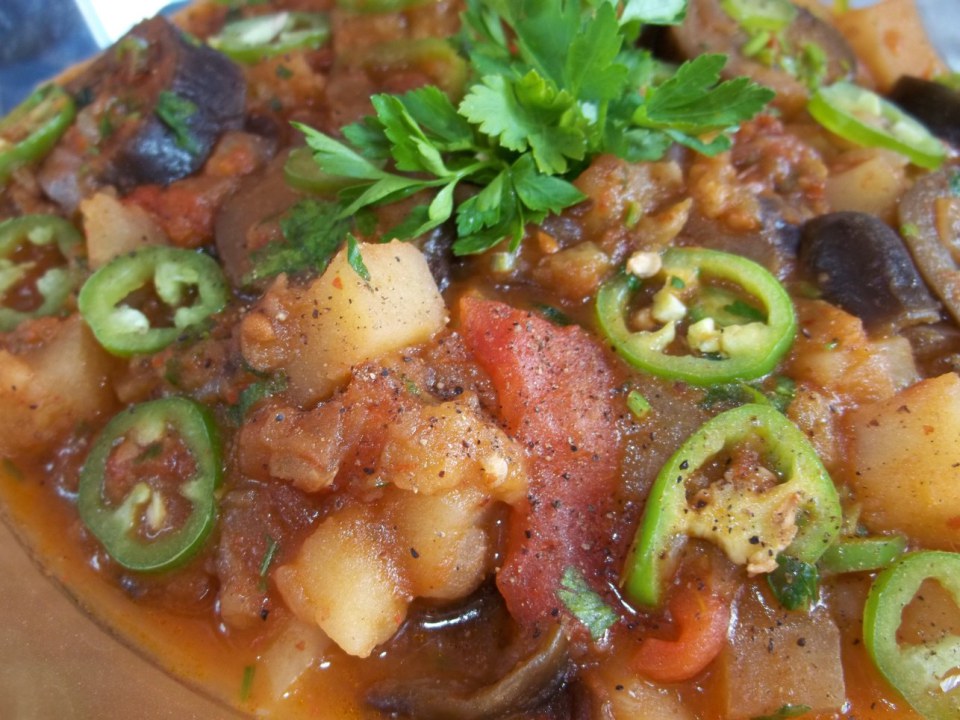 AJAPSANDALI | Georgian Recipes