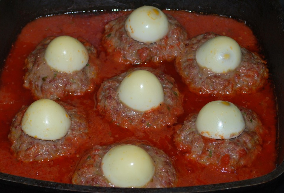 OSSETIAN MEATBALLS IN TOMATO SAUCE | Georgian Recipes